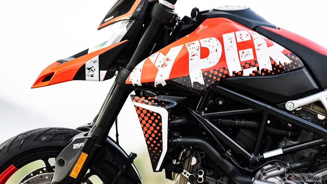 Ducati Hypermotard 950 Left Side View Image – BikeWale
