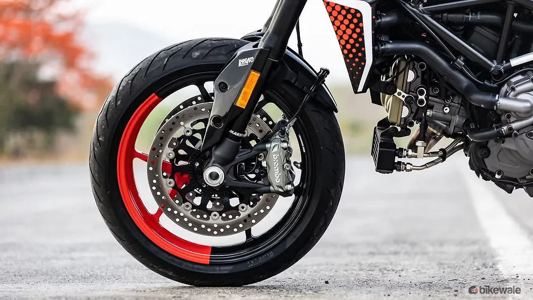Ducati Hypermotard 950 Front Wheel Image – BikeWale