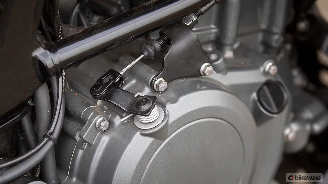 KTM RC 390 [2020] Engine From Left Image – BikeWale