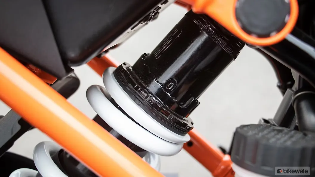 KTM RC 390 [2020] Fuel Tank Image – BikeWale