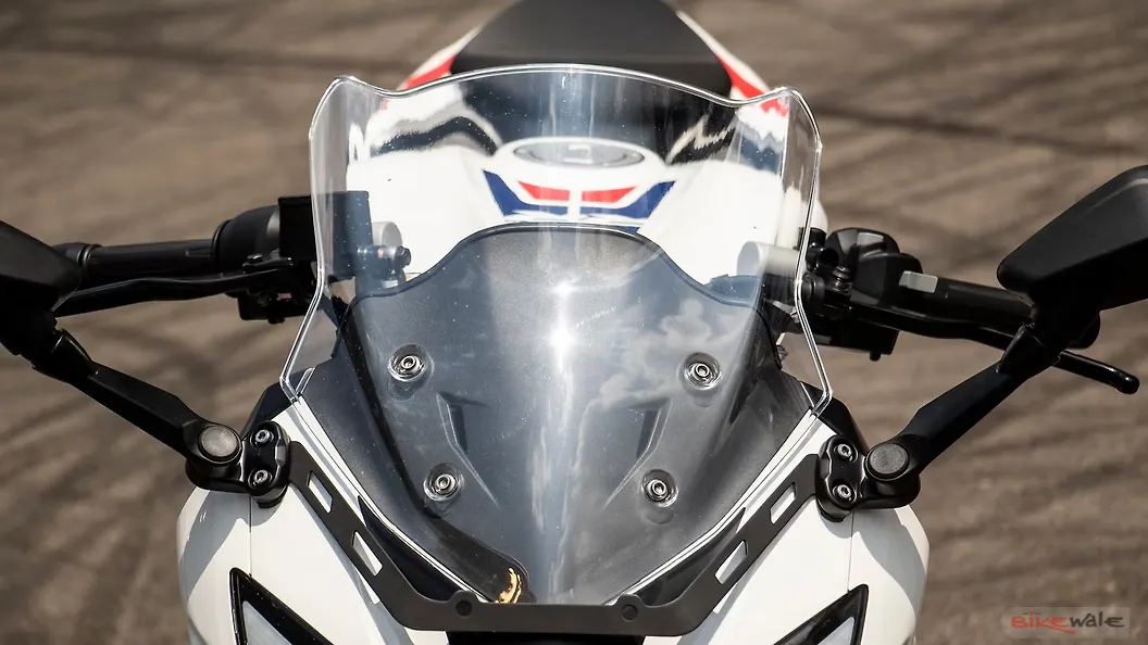 BMW G310 RR Rear View Mirror Image – BikeWale