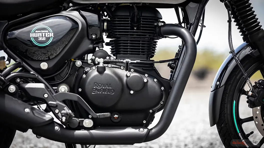 Royal Enfield Hunter 350 Rear Brake Fluid Reservoir Image – BikeWale