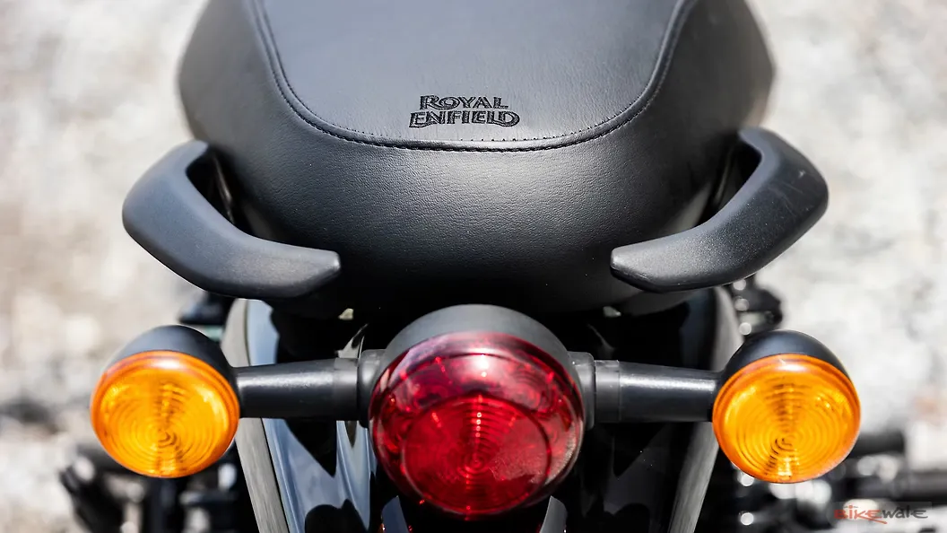 Royal Enfield Hunter 350 Rear Turn Indicators Image – BikeWale