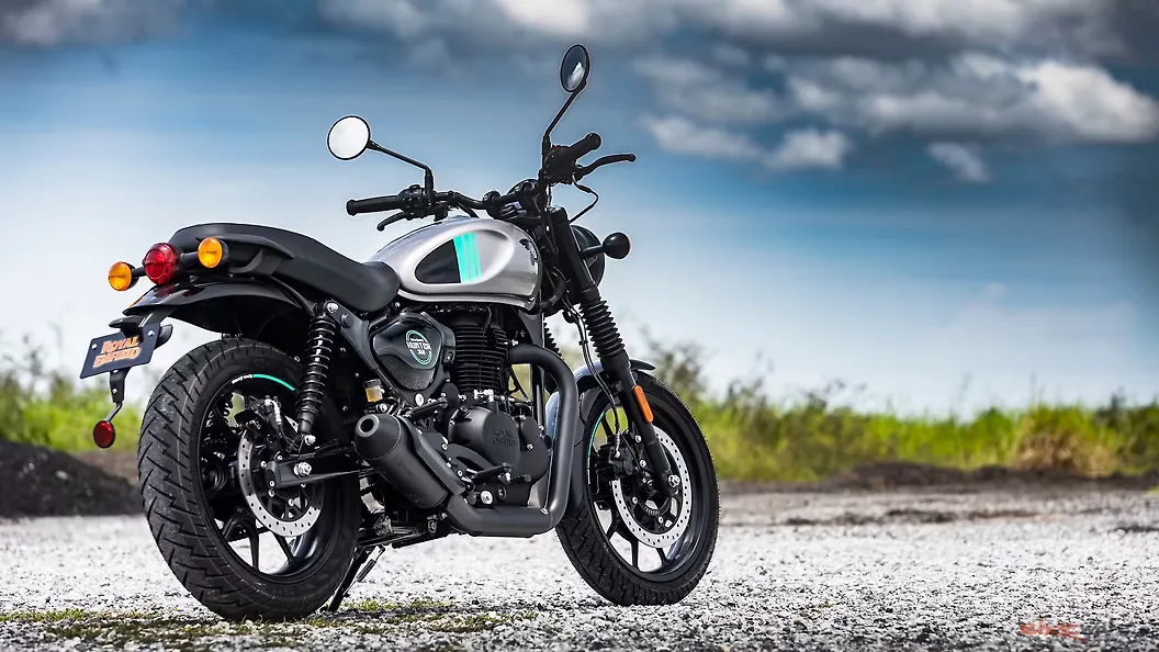 Royal Enfield Hunter 350 Right Rear Three Quarter Image – BikeWale