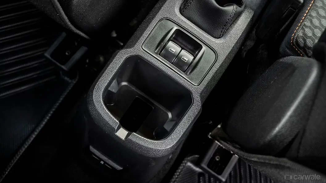 C3 Center Console/Centre Console Storage Image, C3 Photos in India ...