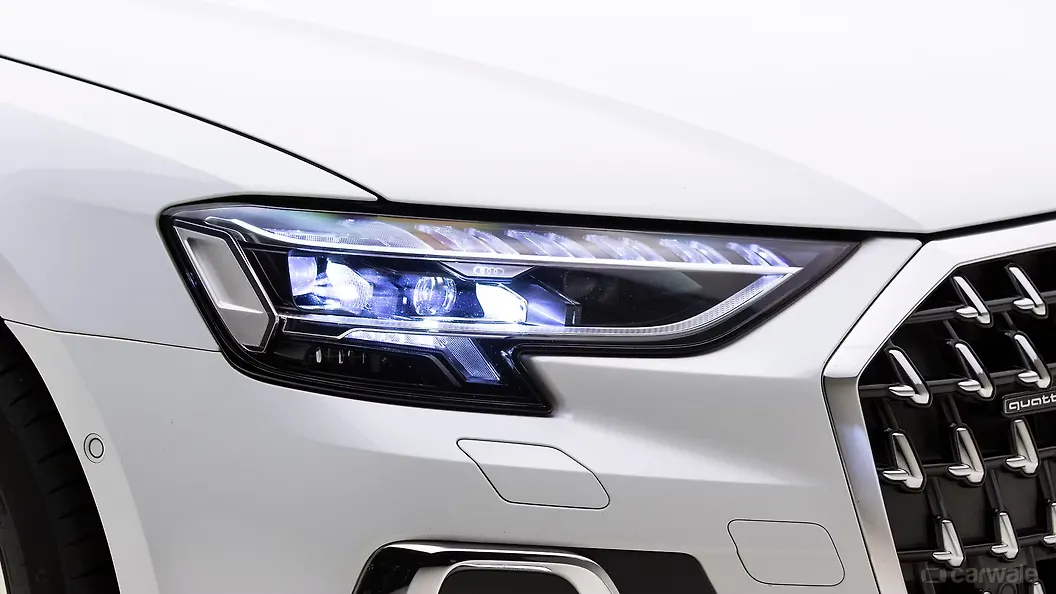 A8 L Blinker Image, A8 L Photos in India - CarWale