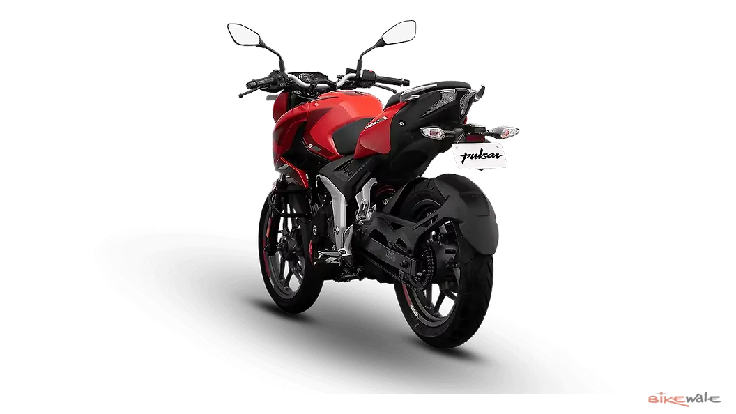 Bajaj Pulsar N160 Rear View Image – BikeWale