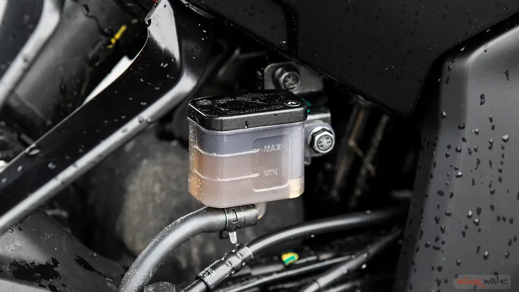 Bajaj Pulsar N160 Branding/Fuel Tank Decal Image – BikeWale