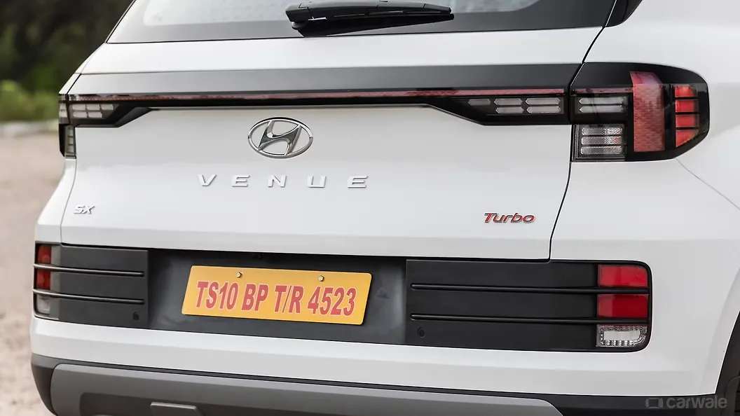 Venue Rear View Image, Venue Photos in India - CarWale