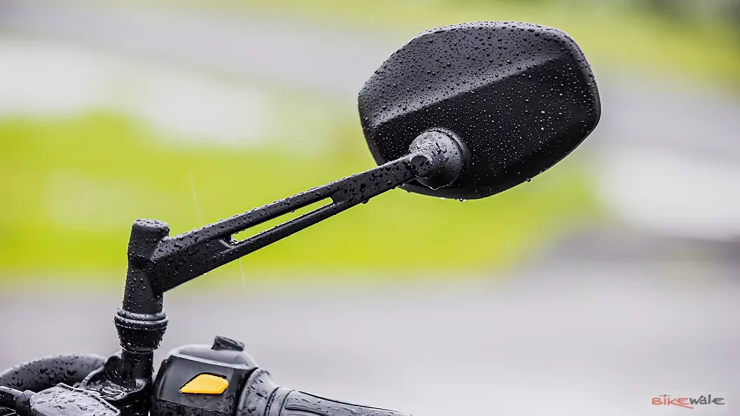 TVS Ronin Rear View Mirror Image – BikeWale