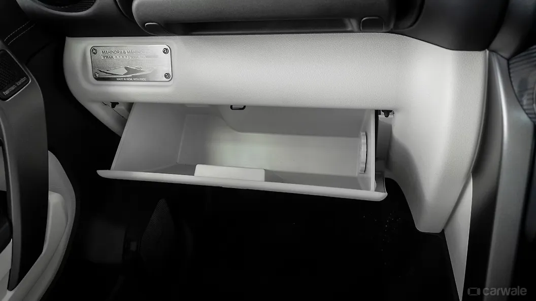 Thar Roxx Wheel Image, Thar Roxx Photos in India - CarWale