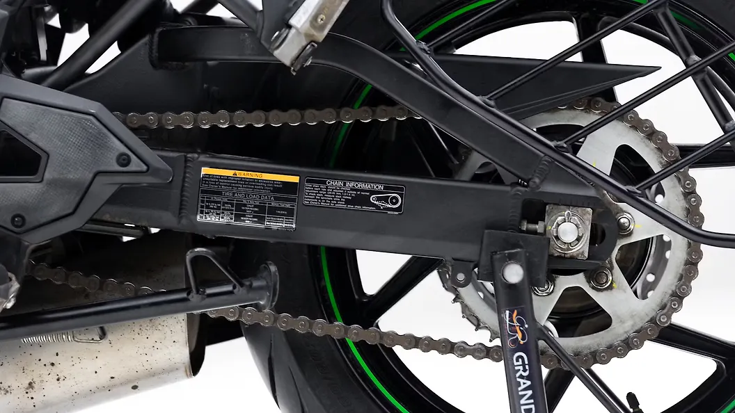 Kawasaki Versys 650 Drive Chain and Sprocket Image BikeWale