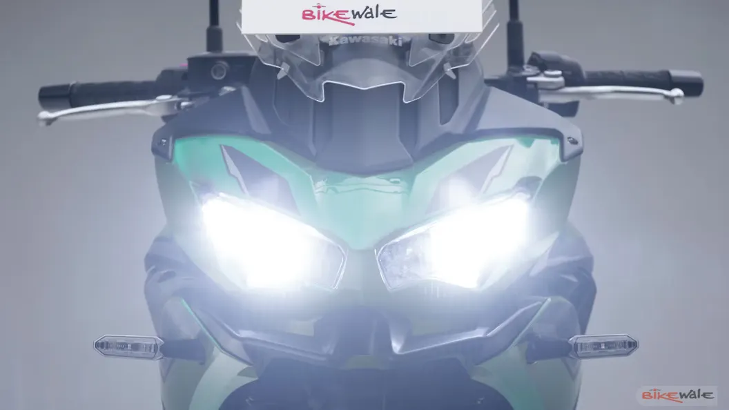Kawasaki Versys 650 Head Light Image – BikeWale