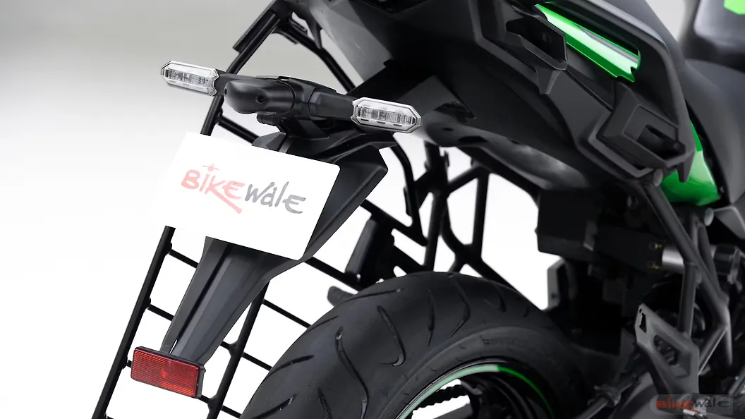 Kawasaki Versys 650 Tail Light Image – BikeWale