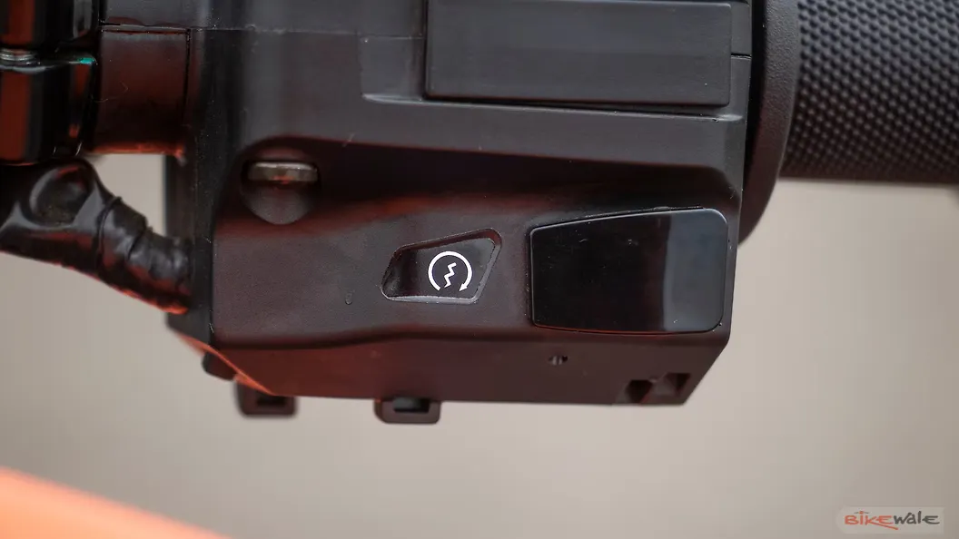 KTM RC 390 Engine Start Switch Image – BikeWale