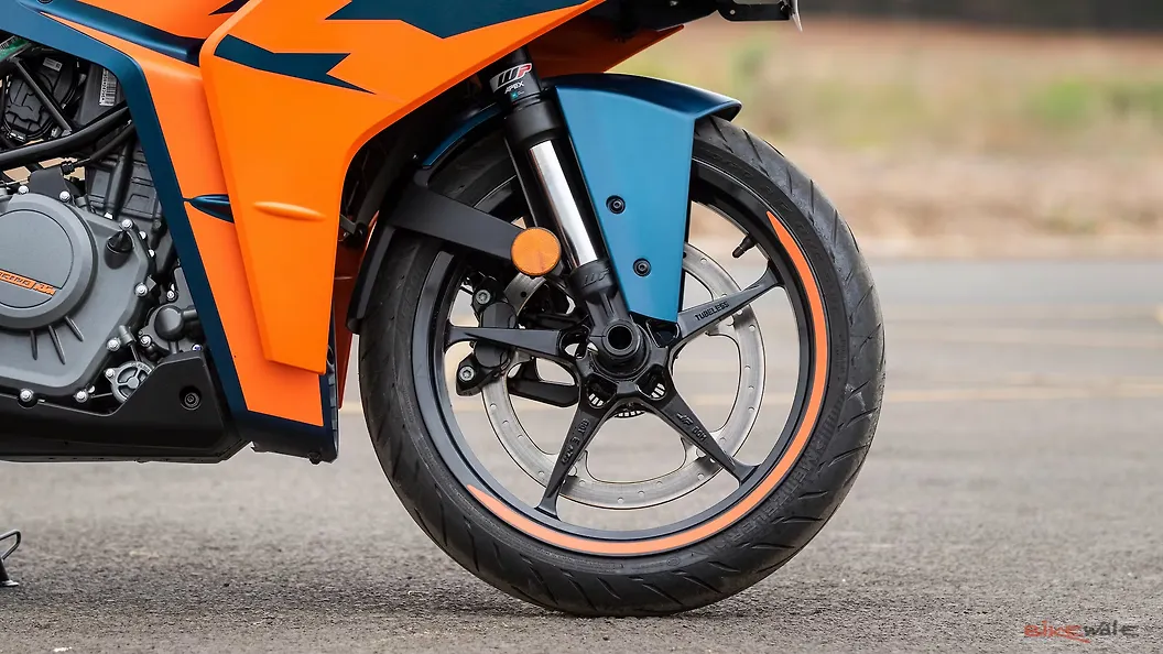 KTM RC 390 Front Mudguard Image – BikeWale