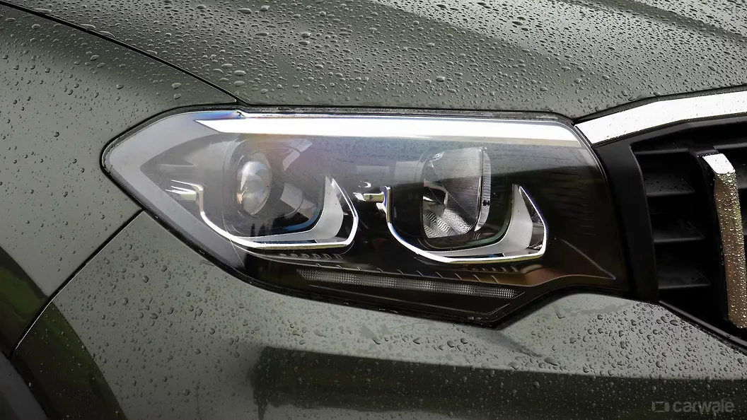 Scorpio N Headlight Image, Scorpio N Photos in India - CarWale