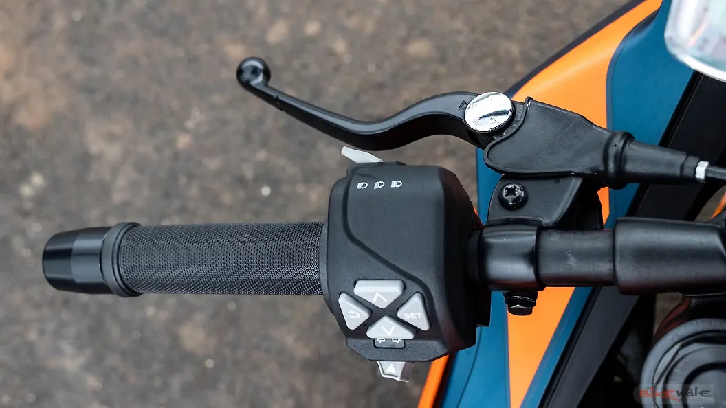 KTM RC 390 Gear Shift Lever Image – BikeWale