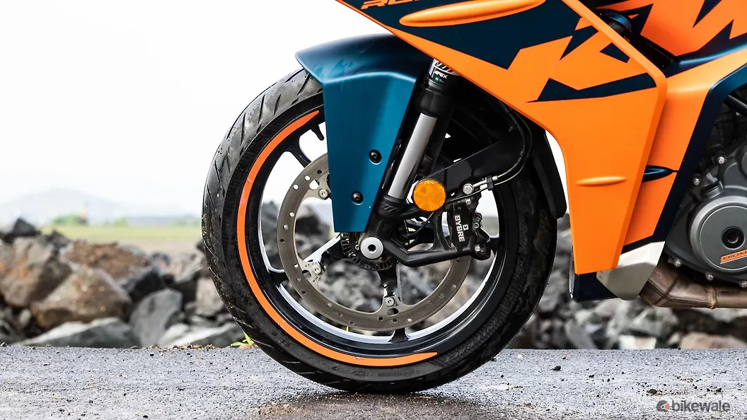 KTM RC 390 Front Disc Brake Caliper Image – BikeWale