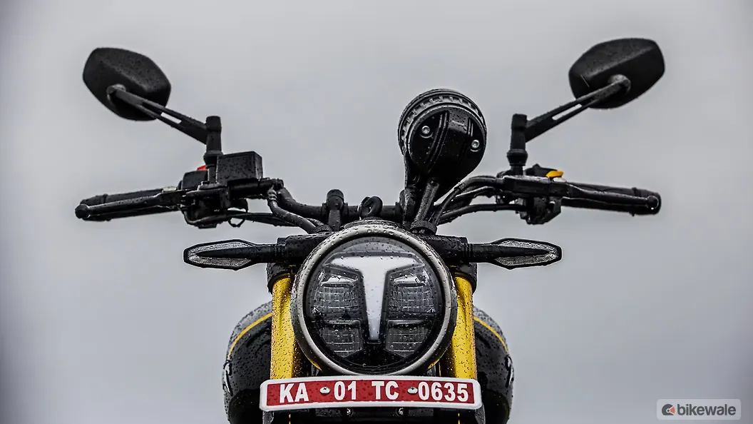 TVS Ronin Side Stand Image – BikeWale