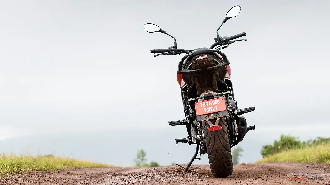 Moto Morini Seiemmezzo Left Side View Image – BikeWale