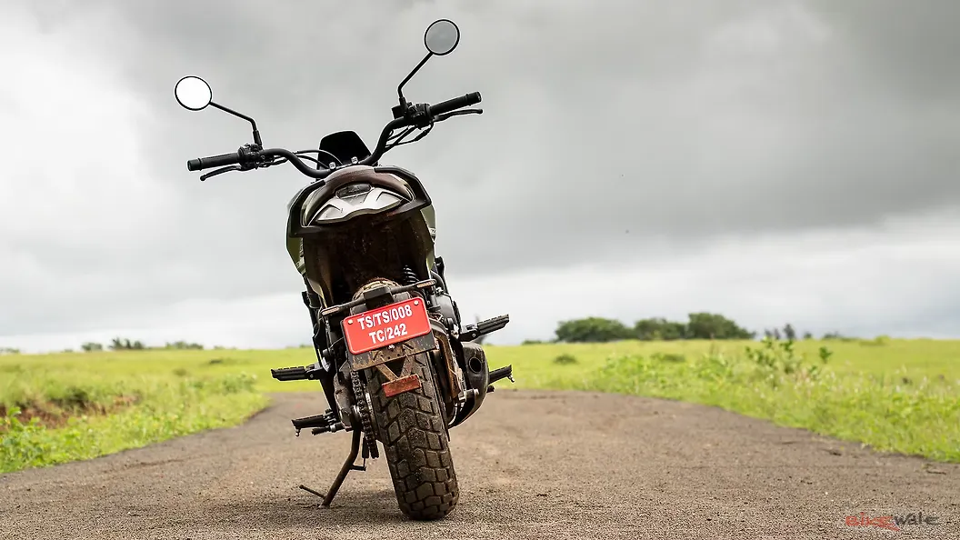Moto Morini Seiemmezzo Left Side View Image – BikeWale