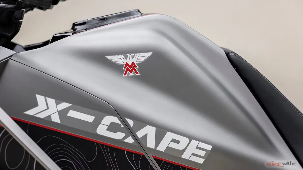 Moto Morini X-Cape Engine Oil Level Indicator Image – BikeWale