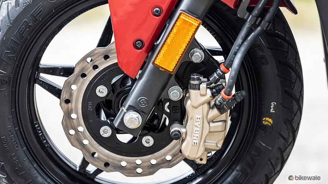 Simple Energy One Front Tyre Image – BikeWale