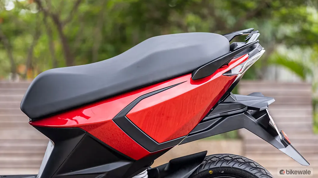 Simple Energy One Rear Wheel Image – BikeWale