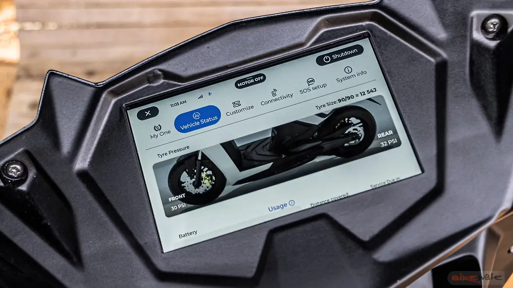 सिंपल एनर्जी एक TFT Touchscreen Instrument Cluster तस्वीरें - बाइकवाले