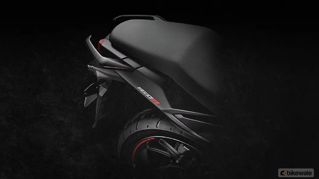 Hero Xtreme 160R Engine From Right Image – BikeWale