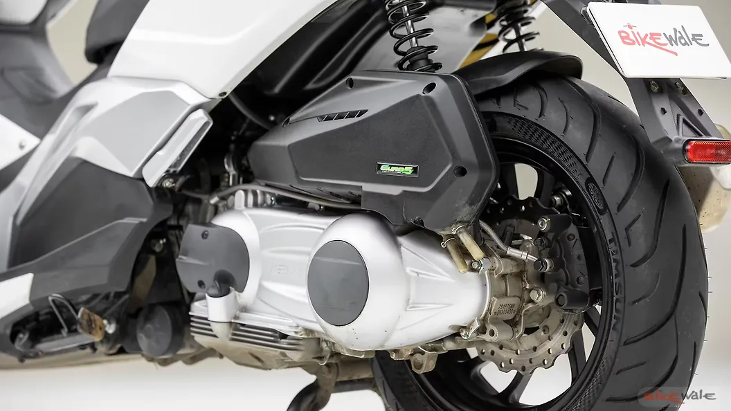 Keeway Vieste 300 Front Wheel Image – BikeWale