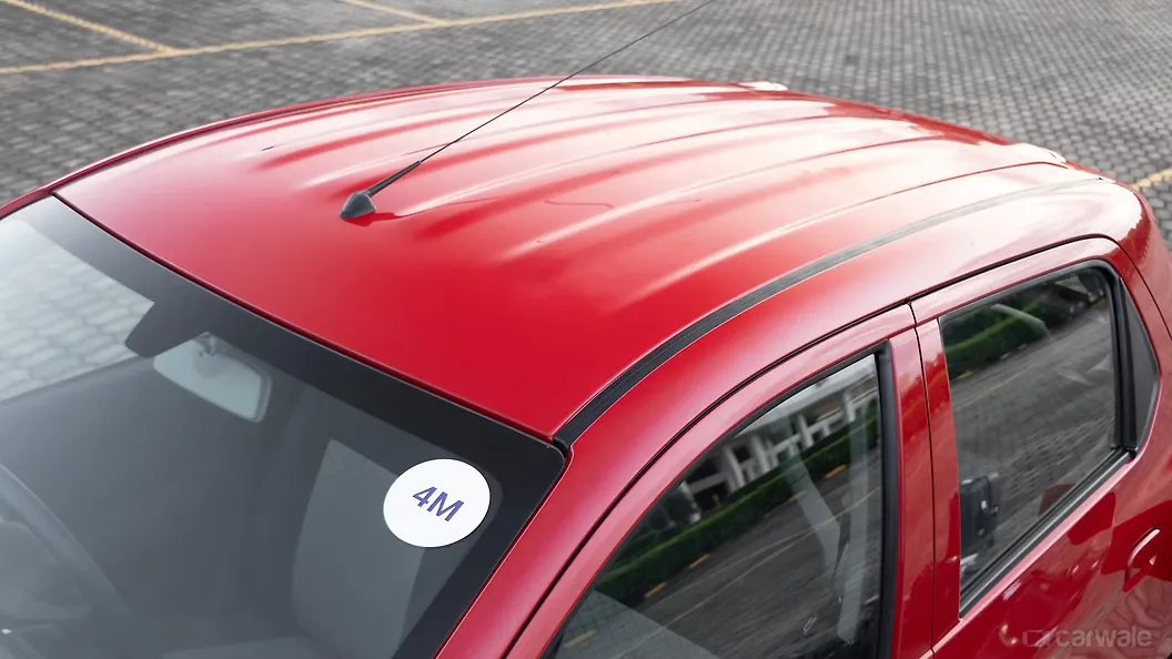 Alto K10 Car Roof Image, Alto K10 Photos in India - CarWale