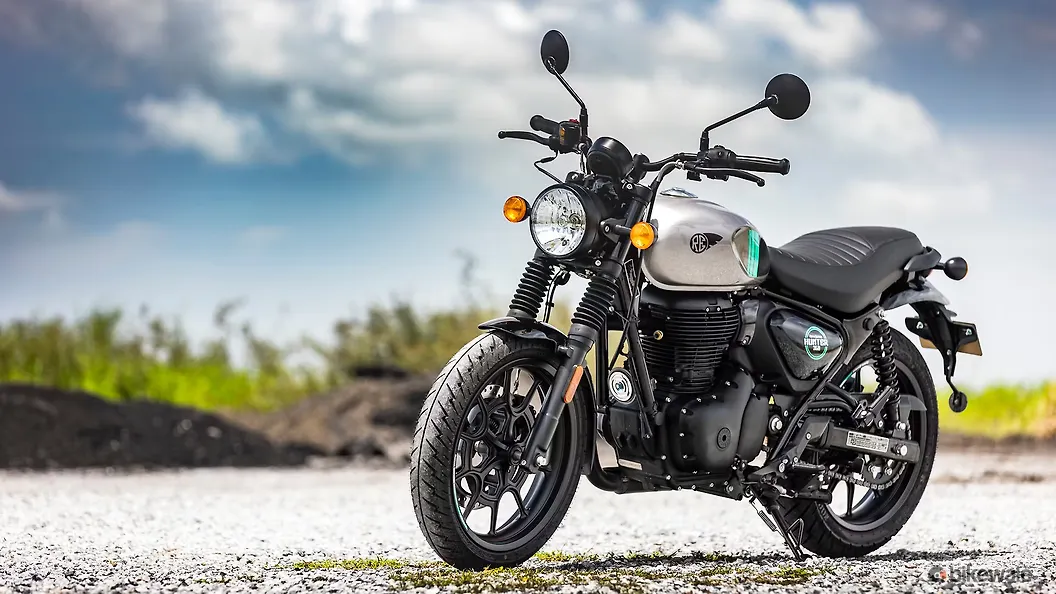 Royal Enfield Hunter 350 [2024] Left Side View Image – BikeWale