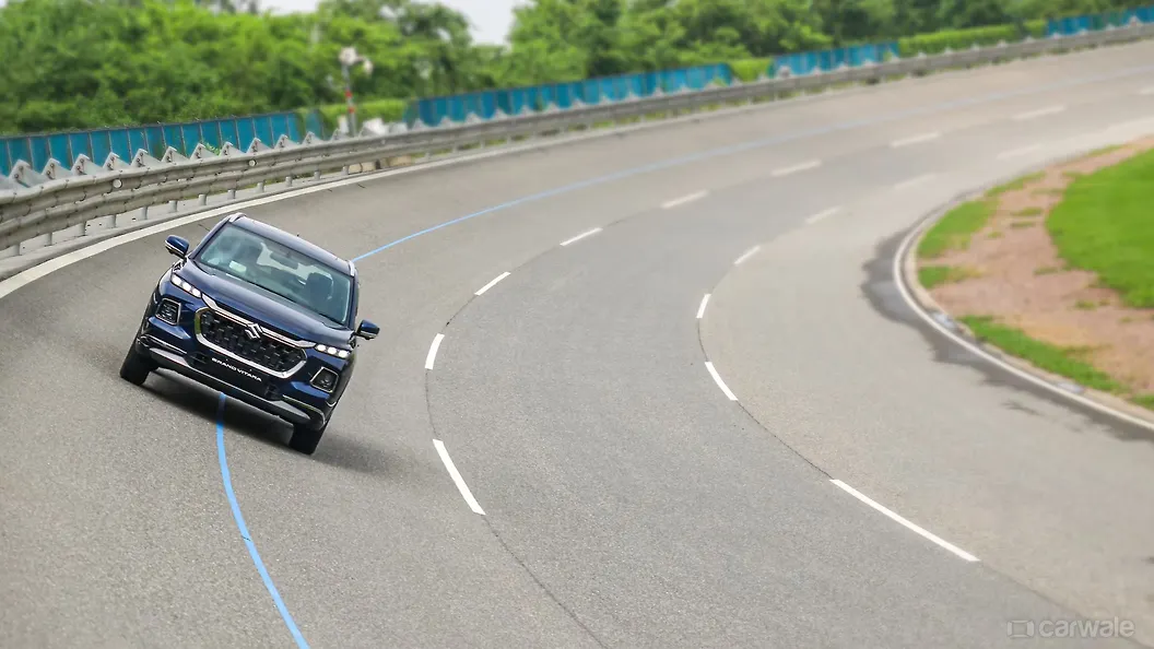 Grand Vitara Front View Image, Grand Vitara Photos in India - CarWale