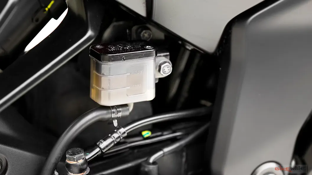 Bajaj Pulsar N160 Fuel Tank Image – BikeWale