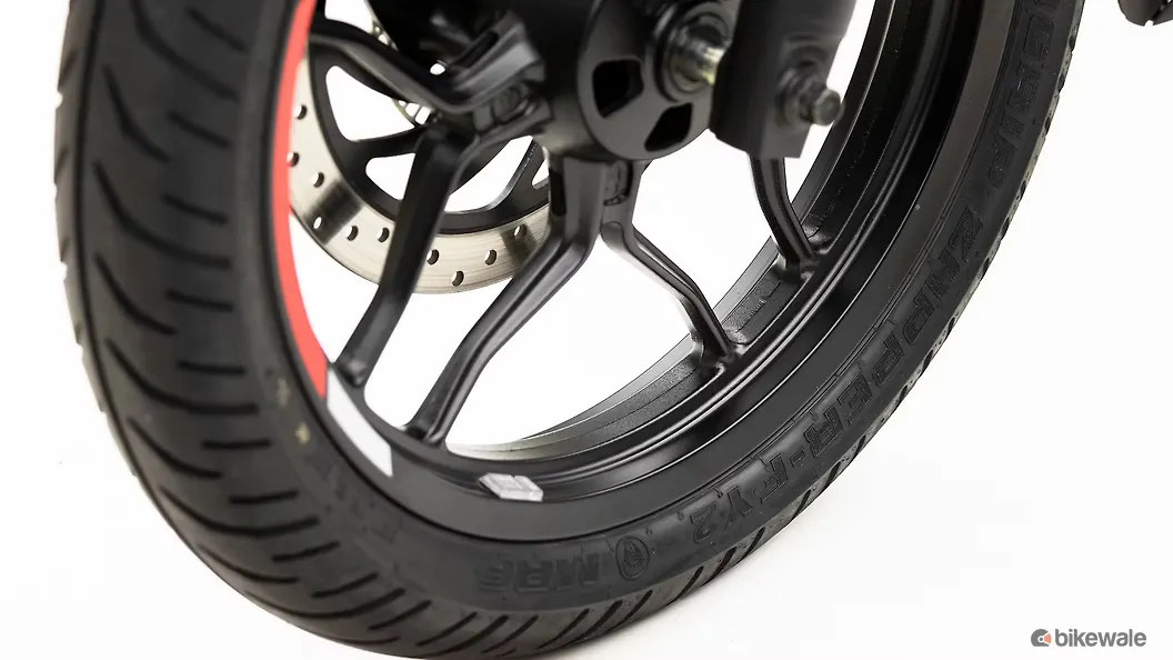 Bajaj Pulsar N160 Front Wheel Image – BikeWale
