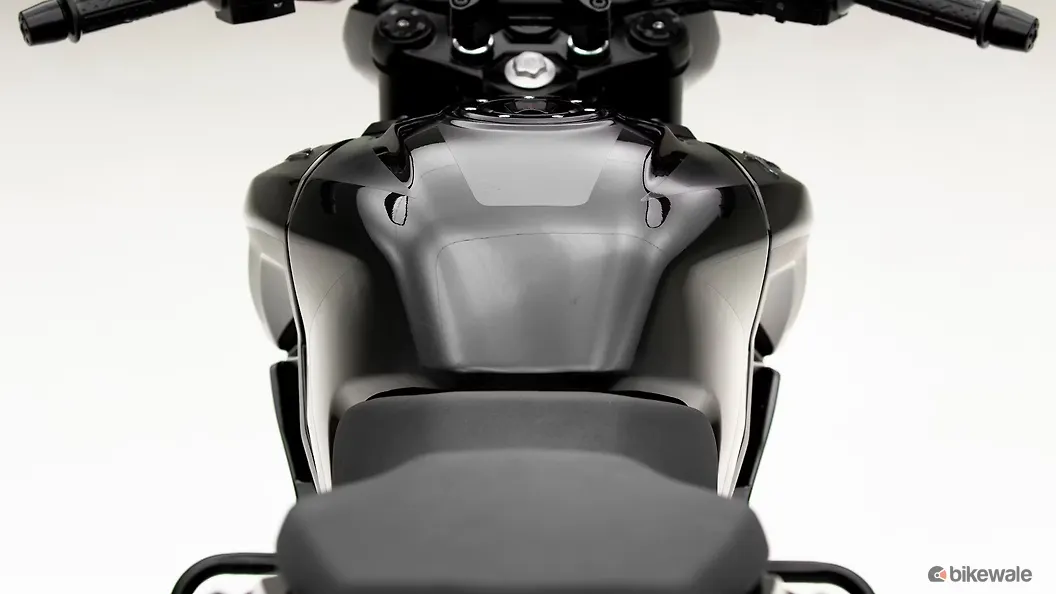 Bajaj Pulsar N160 Fuel Tank Image – BikeWale