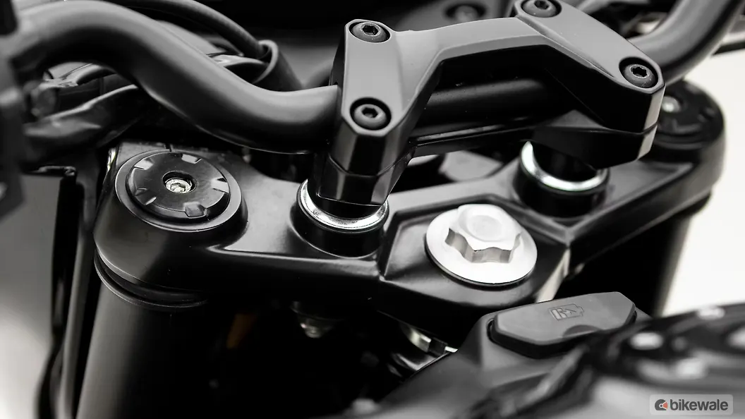 Bajaj Pulsar N160 Handle Bar Image – BikeWale