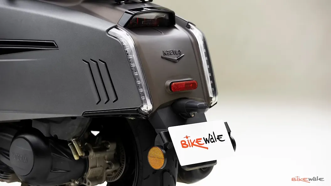 Keeway Sixties 300i Instrument Cluster Image – BikeWale