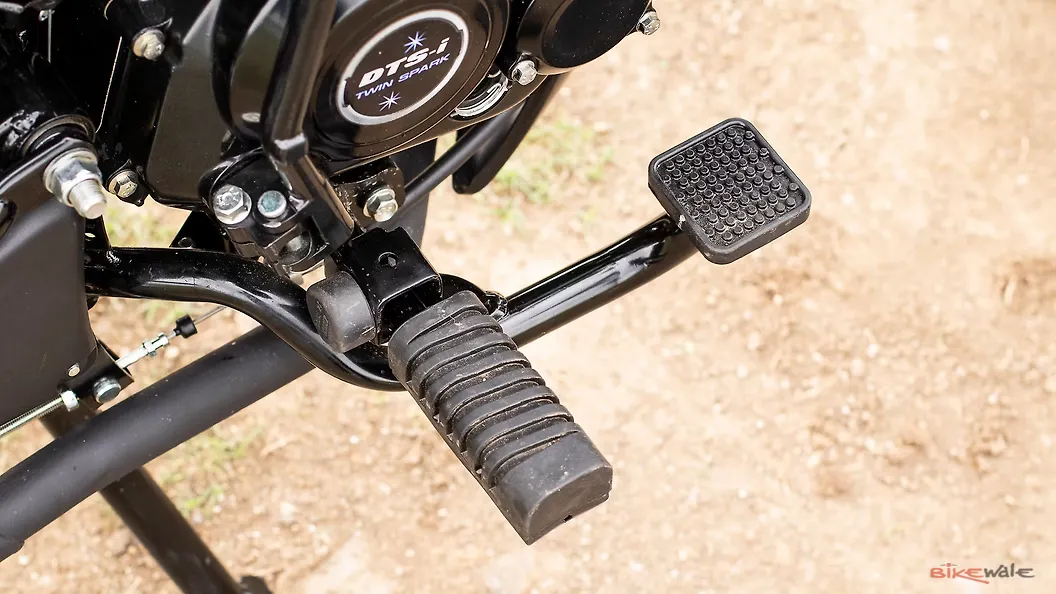 Bajaj CT 125X Emergency Off Switch/Kill Switch Image – BikeWale