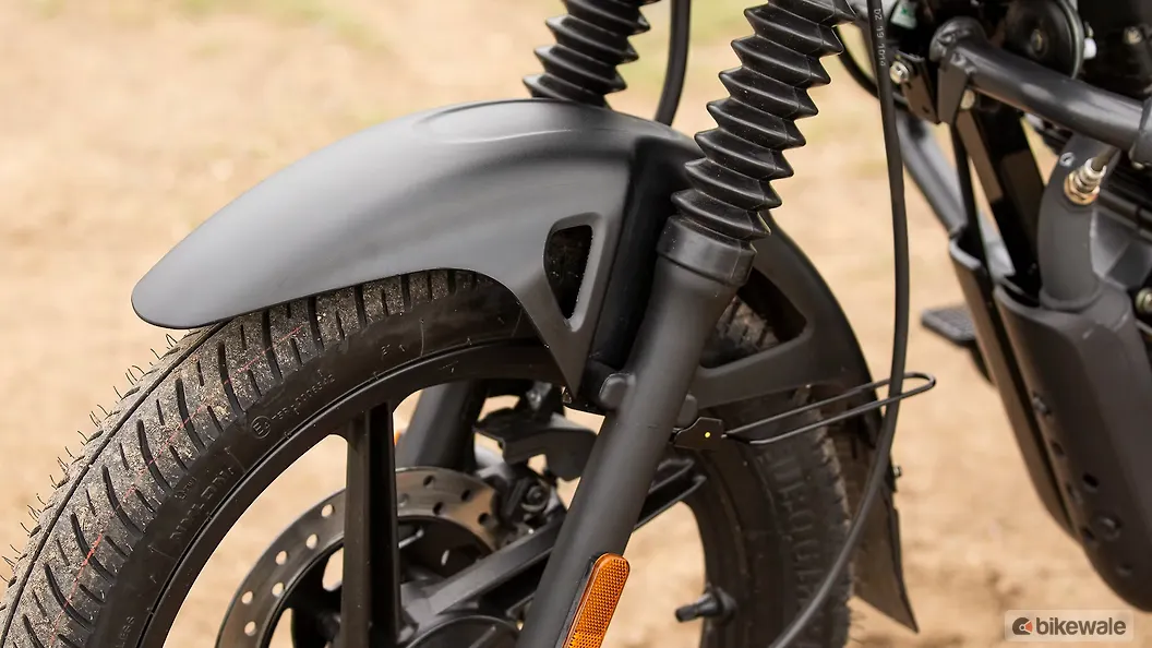 Bajaj CT 125X Front Tyre Image – BikeWale