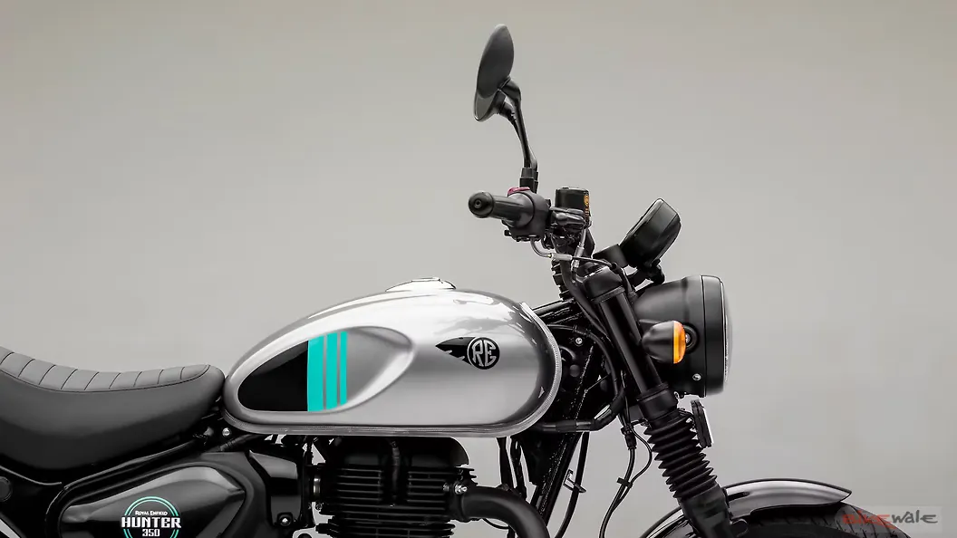 Royal Enfield Hunter 350 Fuel Tank Image – BikeWale