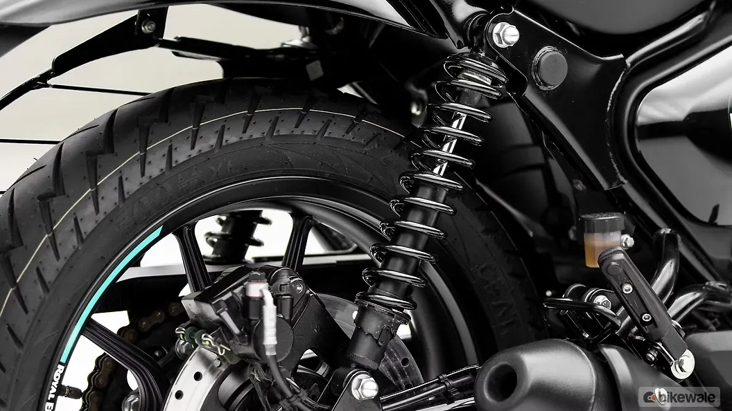 Royal Enfield Hunter 350 [2024] Rear Swing Arm Image – BikeWale