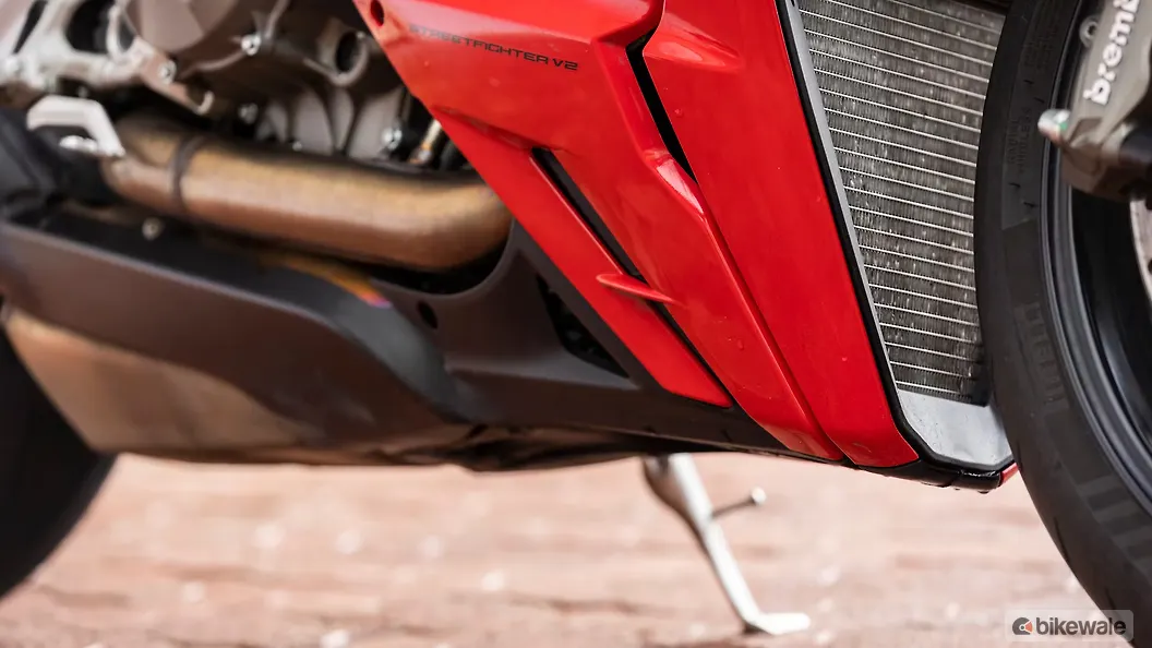 Ducati Streetfighter V2 Engine Cowl Image – BikeWale