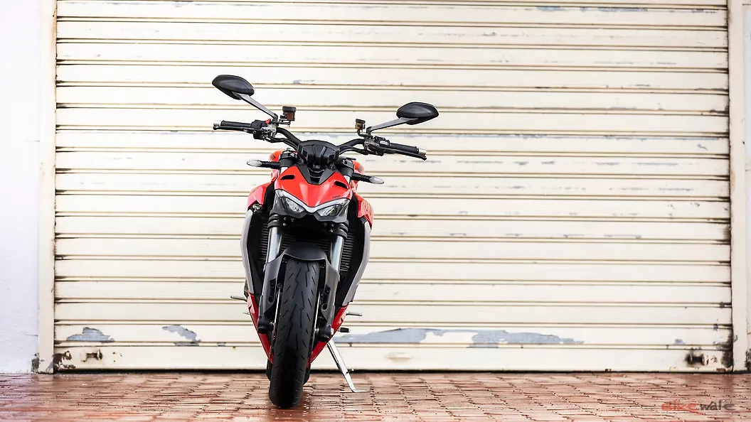Ducati Streetfighter V2 Front View Image – BikeWale