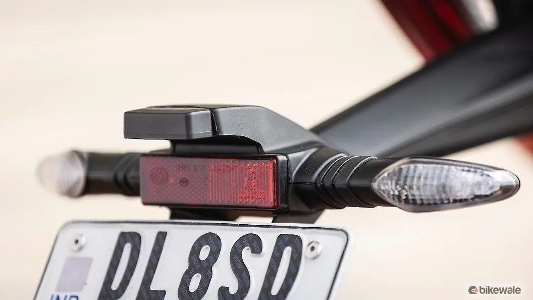 Images of Ducati Streetfighter V2 | Photos of Streetfighter V2 - BikeWale