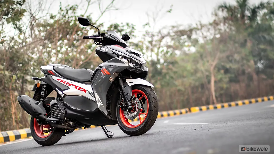Images of Yamaha Aerox 155 | Photos of Aerox 155 - BikeWale