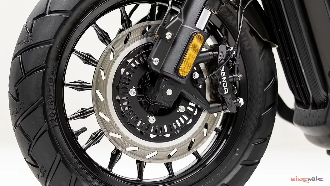 Keeway V302C Front Wheel Image – BikeWale