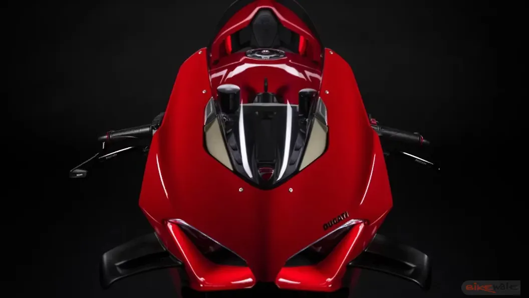 Ducati Panigale V4 Rear View Image – BikeWale